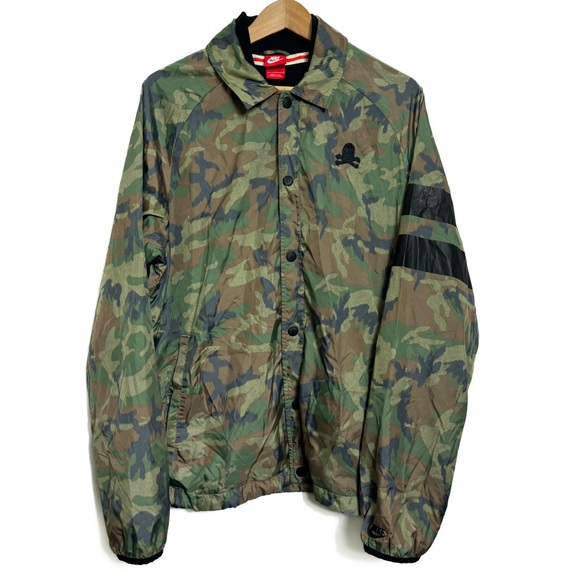 Nike | Jackets & Coats | Nike Jacket Men L Green Bb5 Loyalty Ferocity ...